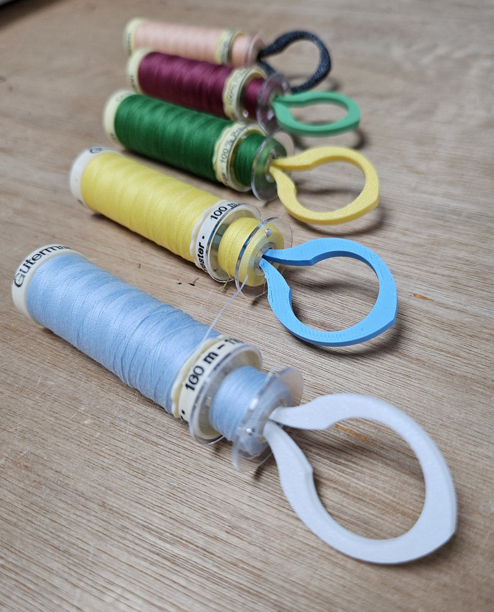 Travel Bobbin & Thread Holder – CLCPrints